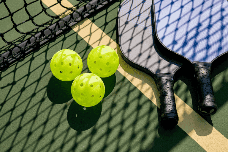 Pickleball en detalle: preparación para un partido al aire libre → Centro Pickleball